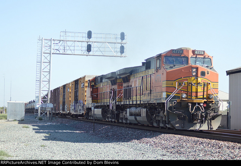 BNSF 4778